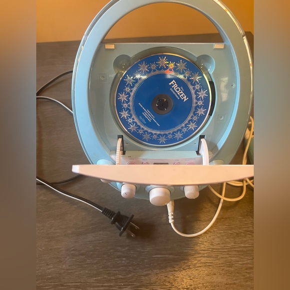 Disney | Toys | Frozen Lightup Disco Party Cdg Karaoke | Poshmark